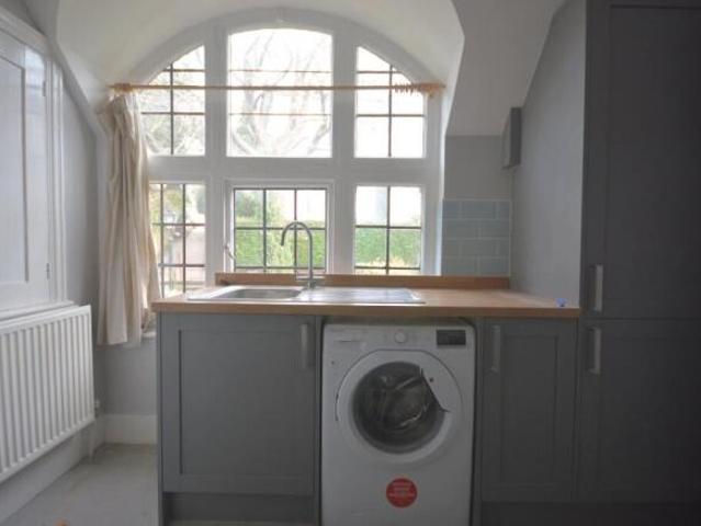 3 bedroom maisonette for rent in Warwick Park, Tunbridge Wells, TN2