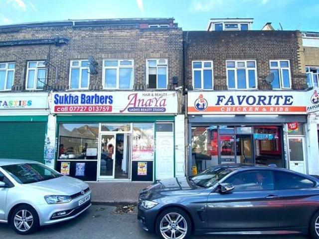 3 Bedroom Maisonette For Rent In West Drayton
