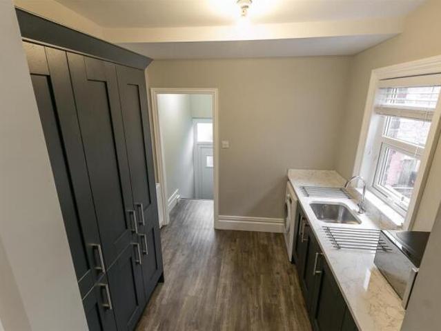 3 bedroom maisonette for rent in Amble Grove, Sandyford, Newcastle upon Tyne, NE2