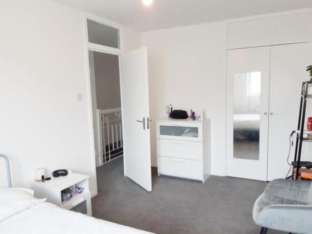 3 bedroom maisonette for rent in Chobham Road, London, E15