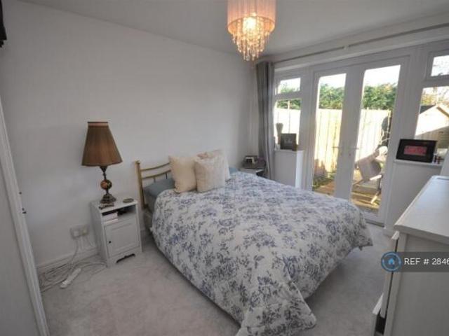 3 bedroom maisonette for rent in Coniston Road, Leamington Spa, CV32