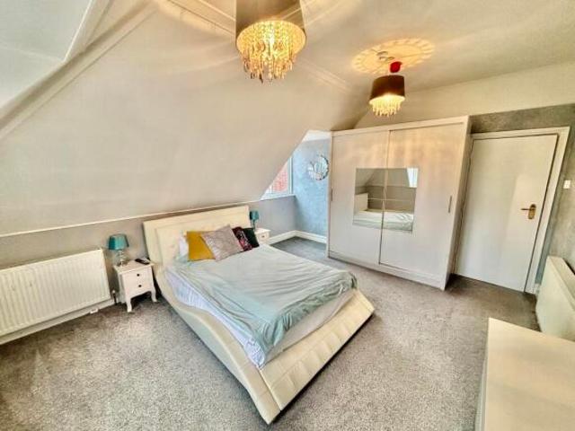 3 bedroom maisonette for rent in Crabton Close Road, BH5