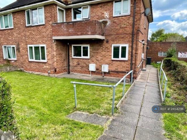 3 bedroom maisonette for rent in Darleydale Avenue, Birmingham, B44
