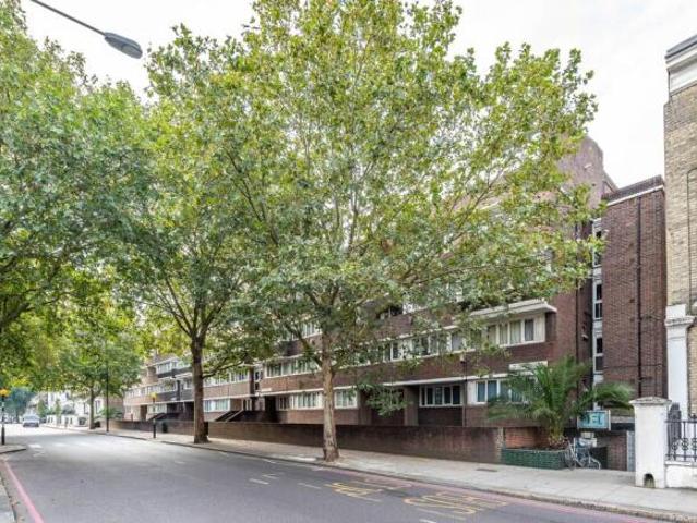3 bedroom maisonette for rent in Finborough Road, Chelsea, London, SW10