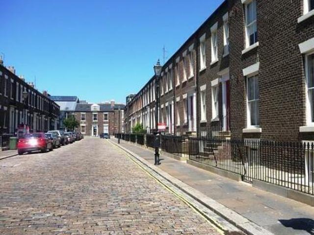 3 bedroom maisonette for rent in Foyle Street, Sunderland, SR1