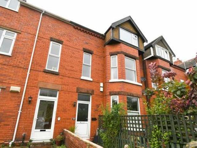 3 Bedroom Maisonette For Rent In Hoylake