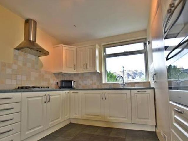 3 bedroom maisonette for rent in Lansdown Mansions Lansdown Road BA1
