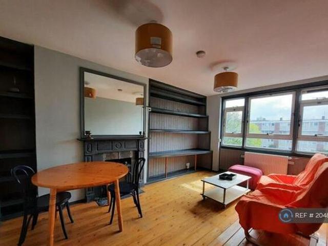 3 Bedroom Maisonette For Rent In London