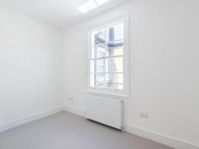 3 bedroom maisonette for rent in Micklethwaite Road, Fulham, London, SW6