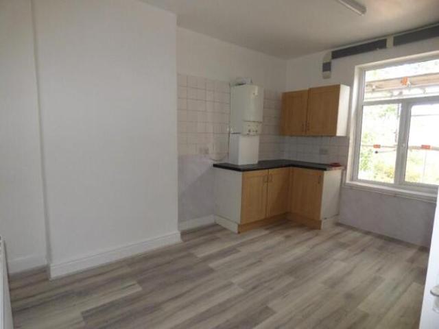 3 bedroom maisonette for rent in Poplar Avenue, Birmingham, B17