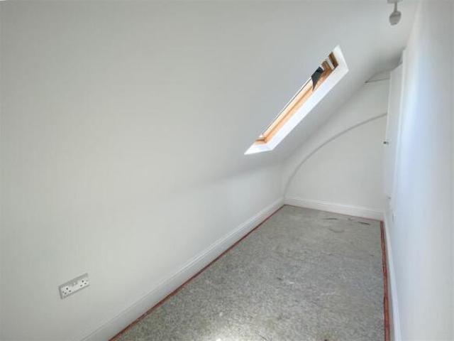 3 bedroom maisonette for rent in Queens Gardens, Eastbourne, BN21