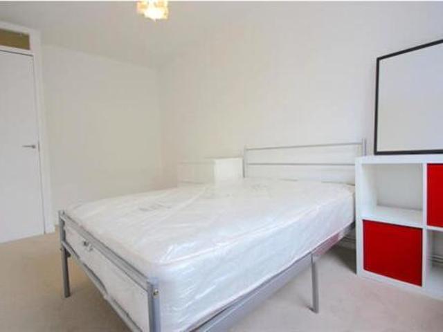 3 bedroom maisonette for rent in Reedham Close, N17