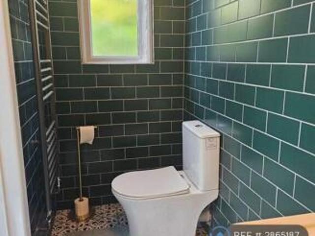 3 bedroom maisonette for rent in Southchurch Ave, Southend, SS1