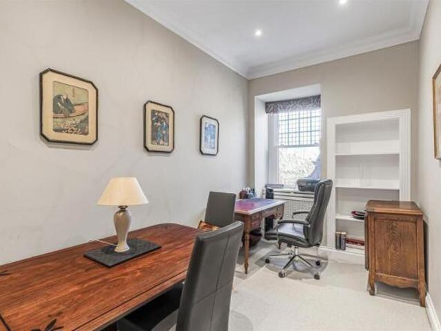 3 bedroom maisonette for rent in Sloane Gardens, Sloane Square, SW1W