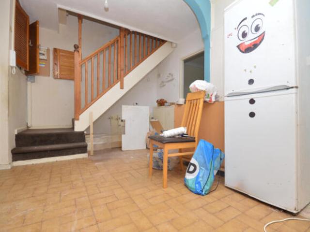 3 bedroom maisonette for rent in Smythe Street, Poplar, E14 0HF, E14