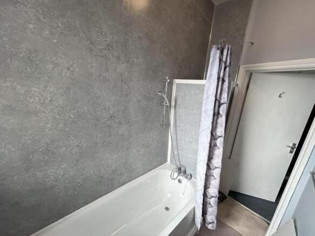 3 bedroom maisonette for rent in Sussex Place, Bristol, BS2