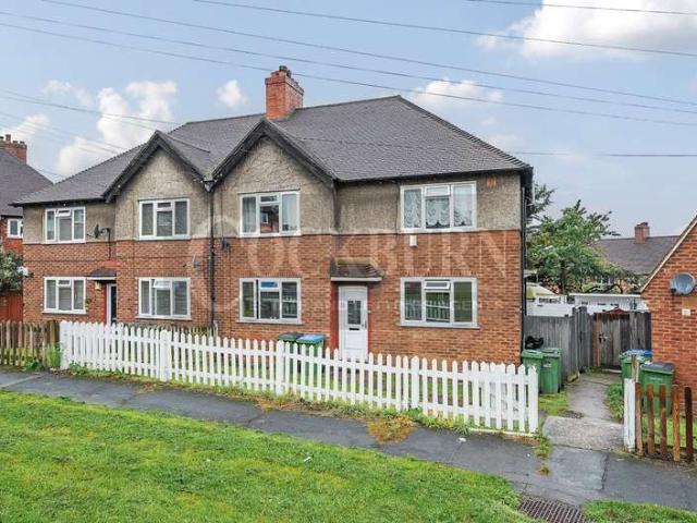 3 Bedroom Maisonette Flat