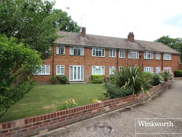 3 Bedroom Maisonette Flat