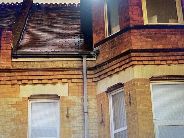 3 Bedroom Maisonette Flat
