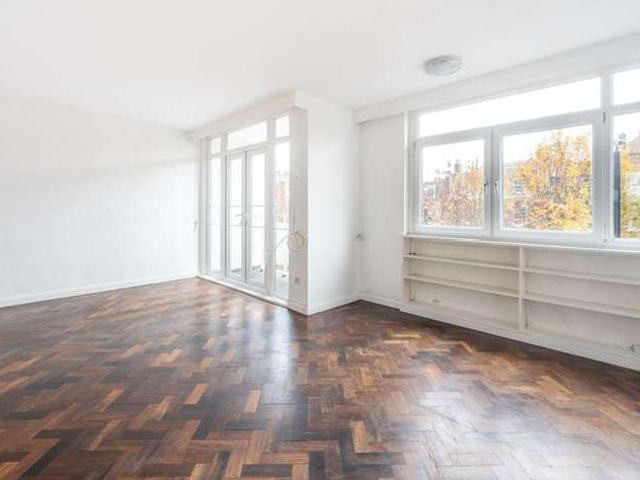 3 Bedroom Maisonette Flat