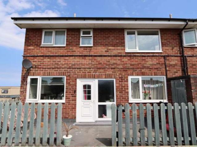 3 Bedroom Maisonette Flat