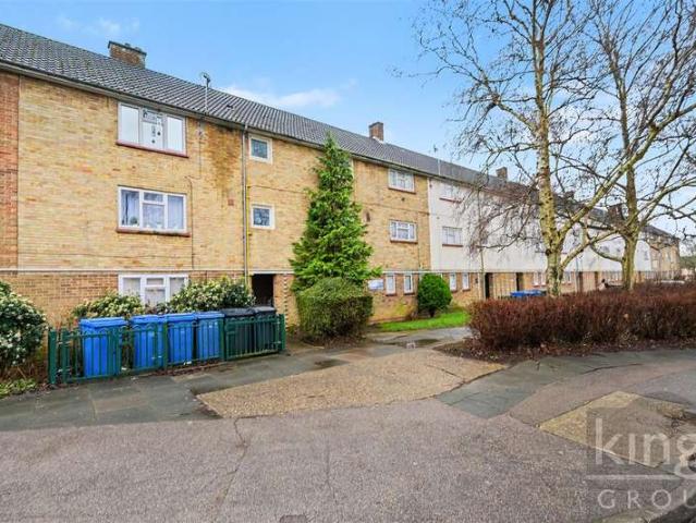 3 Bedroom Maisonette Flat
