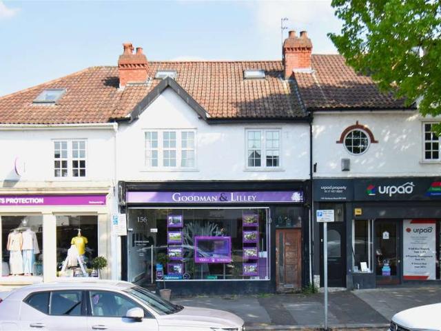 3 Bedroom Maisonette Flat