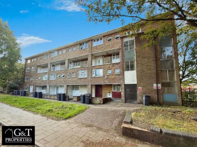 3 Bedroom Maisonette Flat