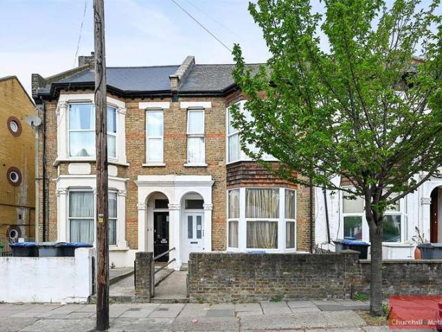 3 Bedroom Maisonette Flat