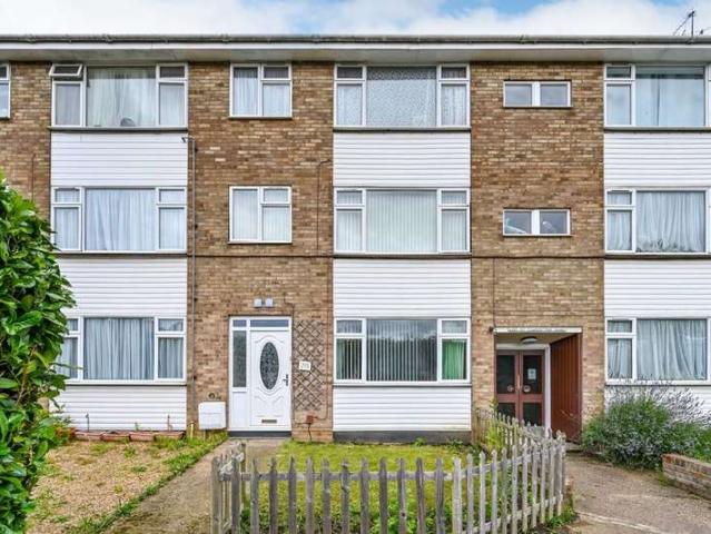 3 Bedroom Maisonette Flat