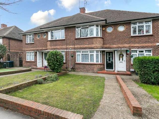 3 Bedroom Maisonette Flat
