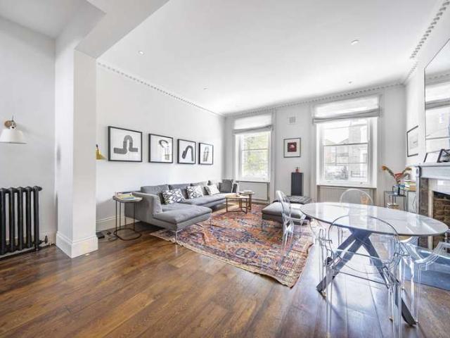 3 Bedroom Maisonette Flat