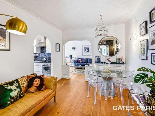 3 Bedroom Maisonette Flat