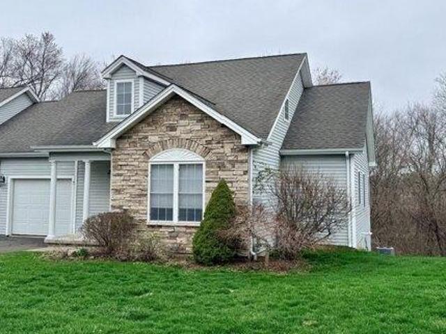 3 bedroom, Manchester CT 06040 102062876