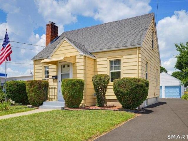 3 bedroom, Manchester CT 06040 104441748