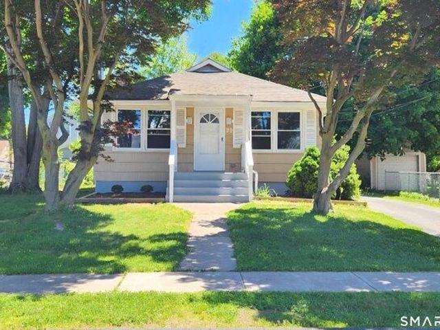 3 bedroom, Manchester CT 06040 104480041