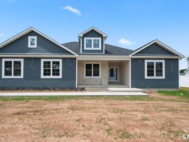3 bedroom, Manchester CT 06040 104352920