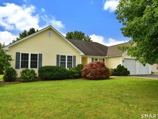 3 bedroom, Manchester CT 06040 105125798