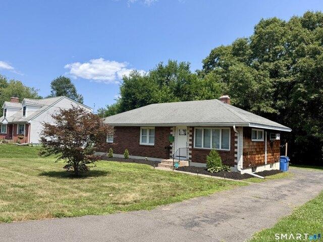 3 bedroom, Manchester CT 06042 104651672