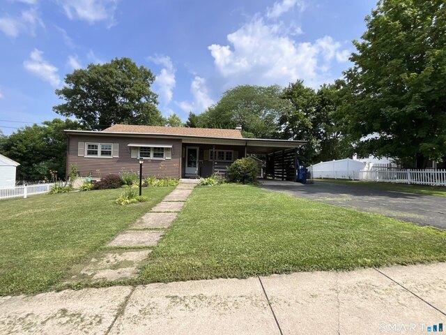 3 bedroom, Manchester CT 06042 104191255