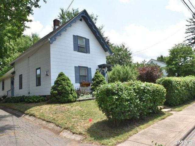 3 bedroom, Manchester CT 06042 105124048