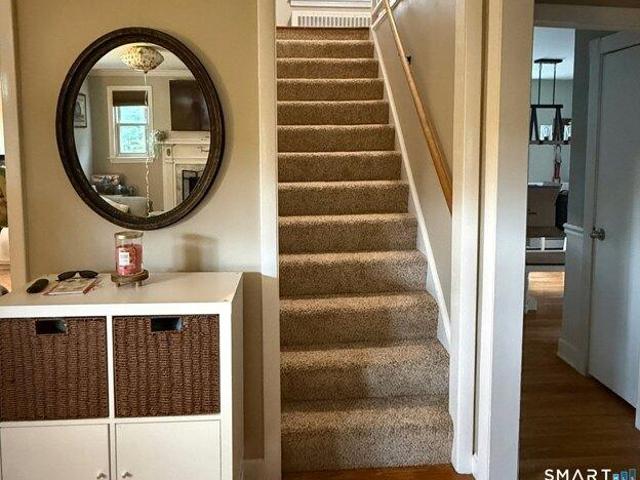 3 bedroom, Manchester CT 06042 105126975