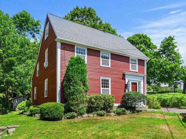 3 bedroom, Manchester MA 01944 105711622