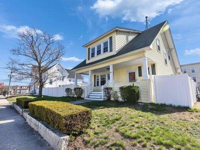 3 bedroom, Manchester NH 03103 102478573