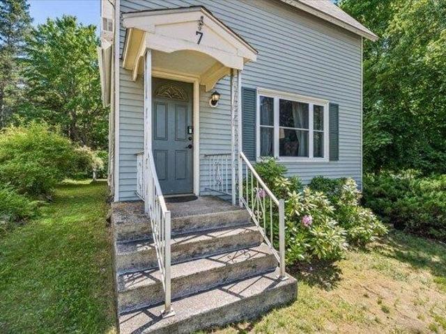 3 bedroom, Manchester NH 03103 104570822