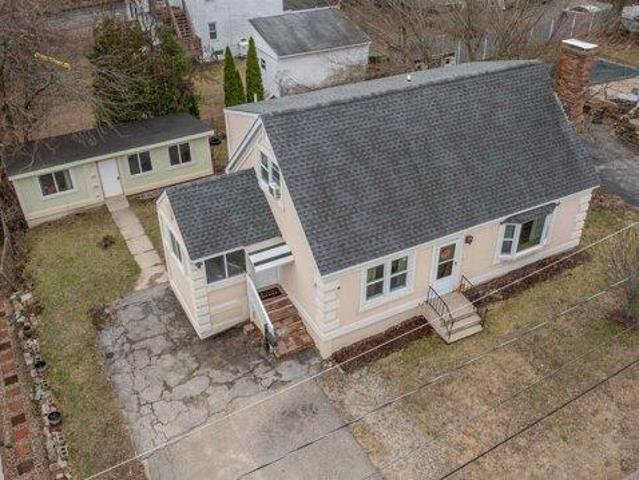 3 bedroom, Manchester NH 03103 LS102410985