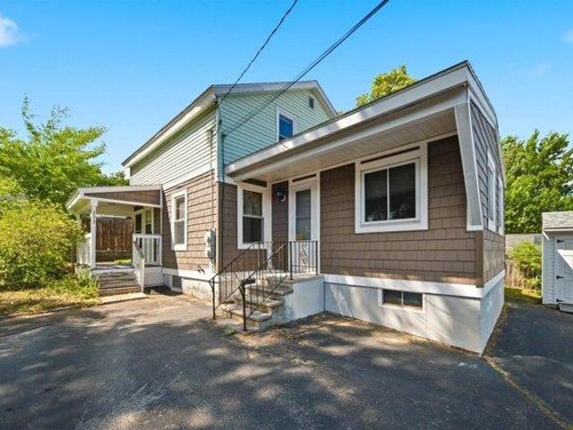 3 bedroom, Manchester NH 03102 104045449