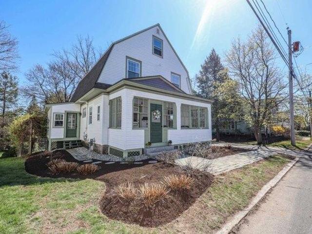 3 bedroom, Manchester NH 03104 102214124