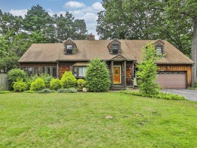 3 bedroom, Manchester NH 03104 104946447