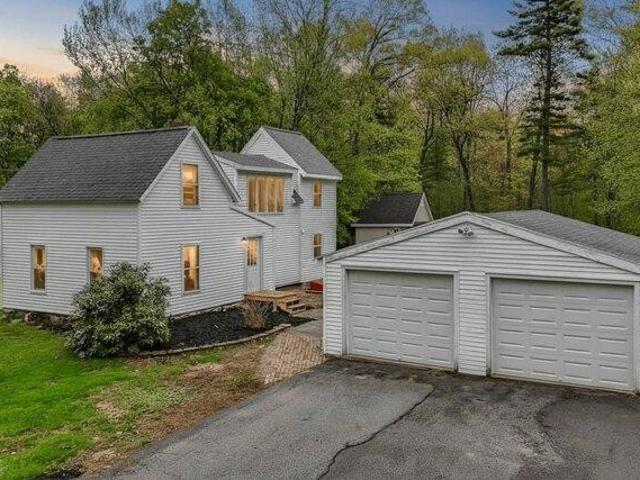 3 bedroom, Manchester NH 03109 102560180